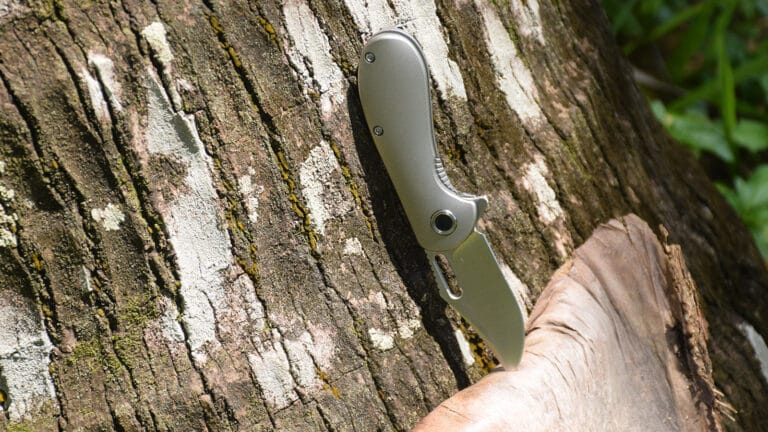 How To Close A Pocket Knife Safely: A Step-by-Step Guide | HT Pocket Knife