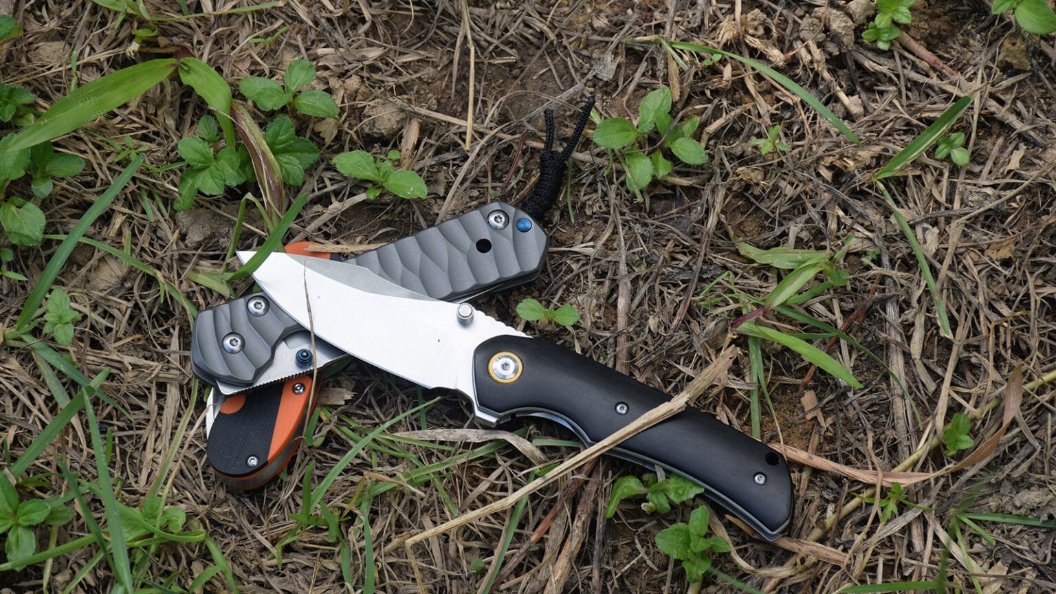 Understanding The Axis Lock: A Revolutionary Knife Locking Mechanism ...