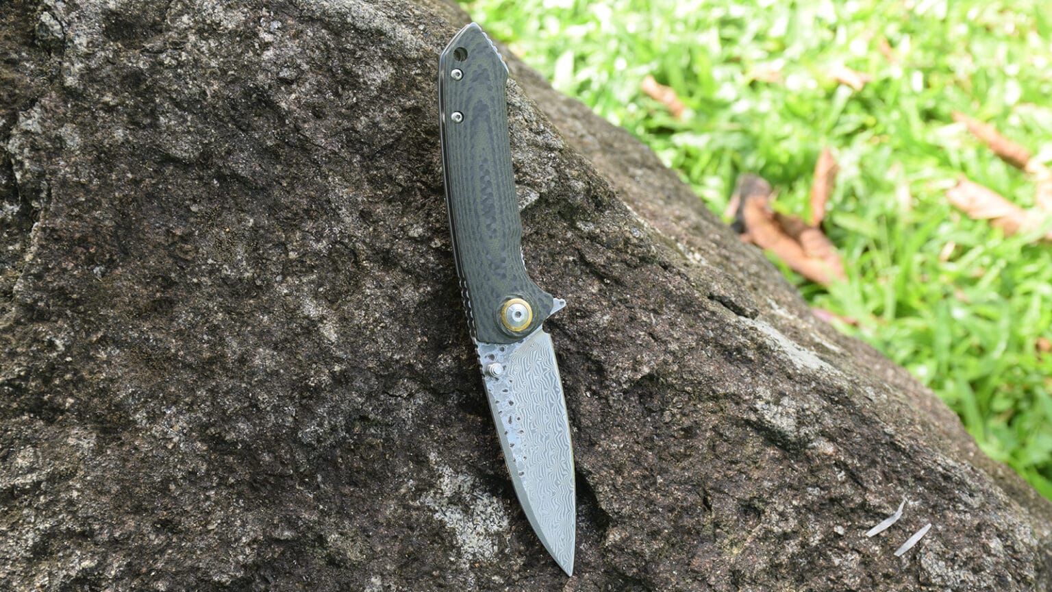 How To Make A Spring Assisted Folding Knife: A Comprehensive Guide | HT ...