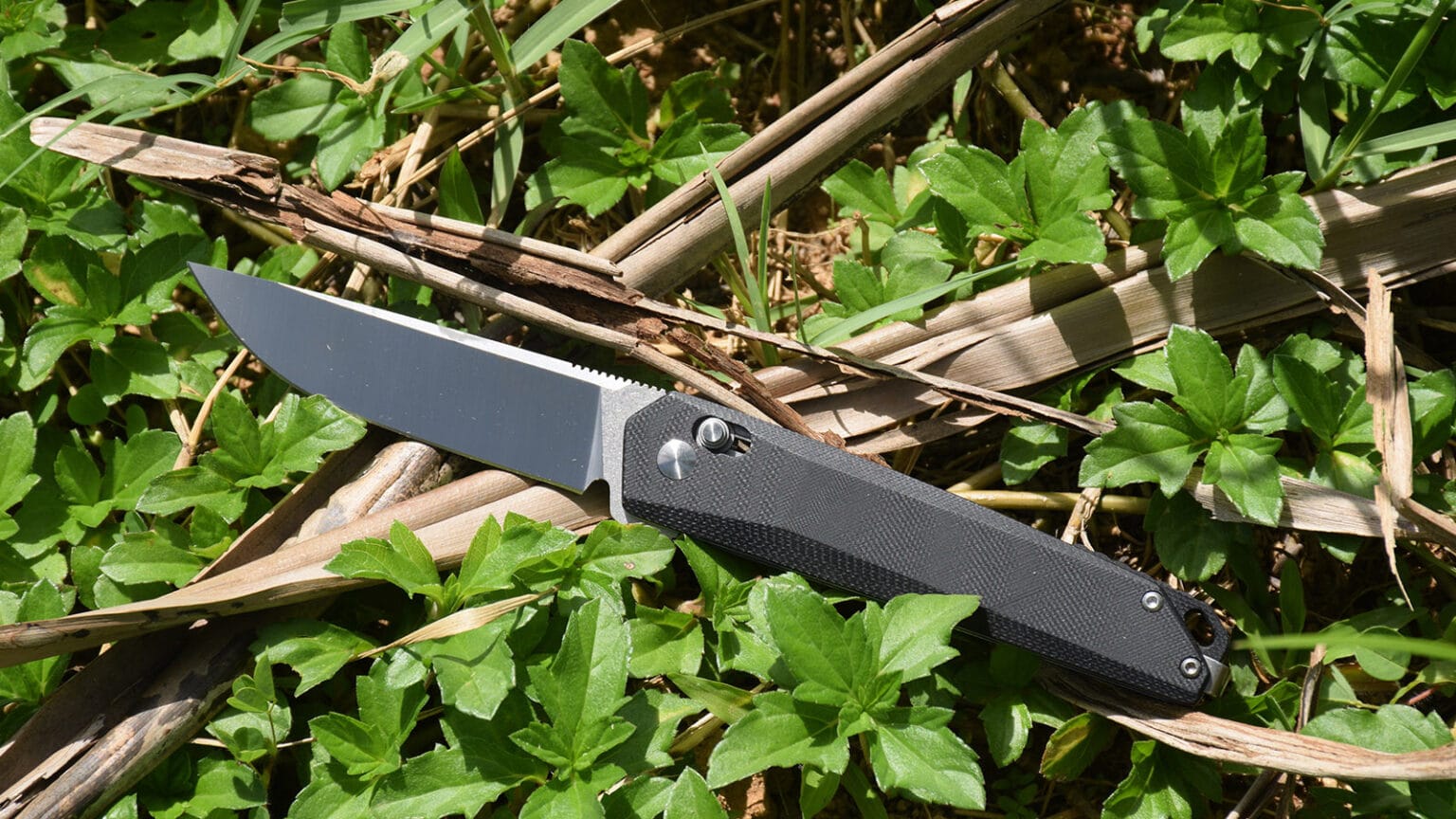 The Ultimate Guide: How To Safely Close A Pocket Knife With Different ...