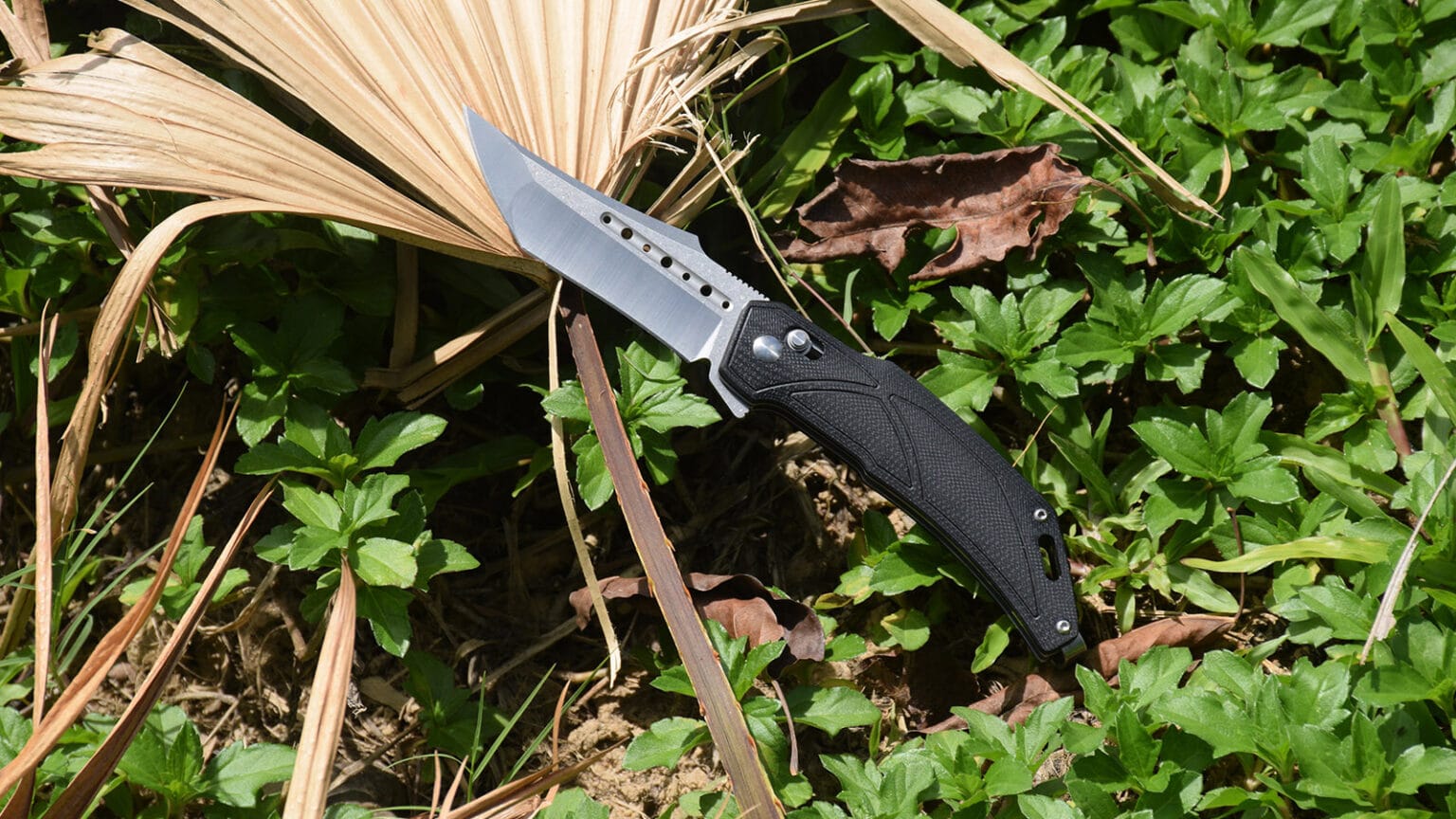 The Ultimate Guide: How To Make A Custom Knife Handle Like A Pro | HT ...