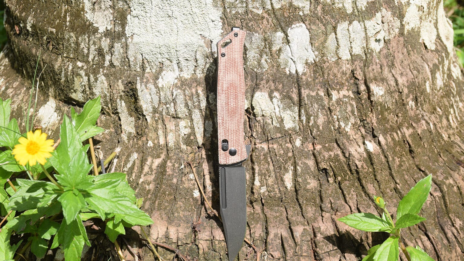 Micarta Vs G10: The Ultimate Showdown Of Knife Handle Materials | HT ...